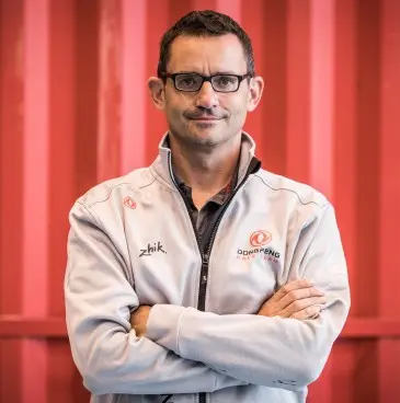 About Us - SailingPerformance